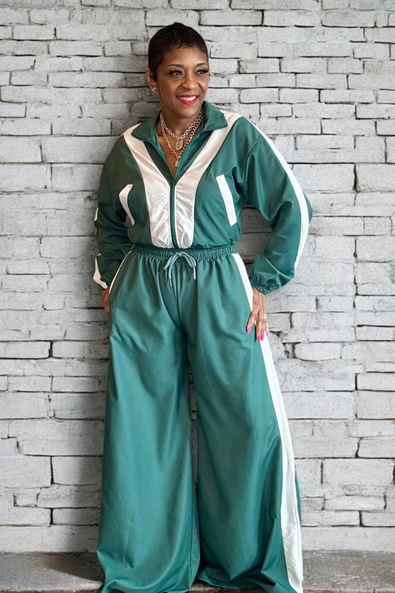 HUNTER GREEN ATHLEISURE SET – Variations Style